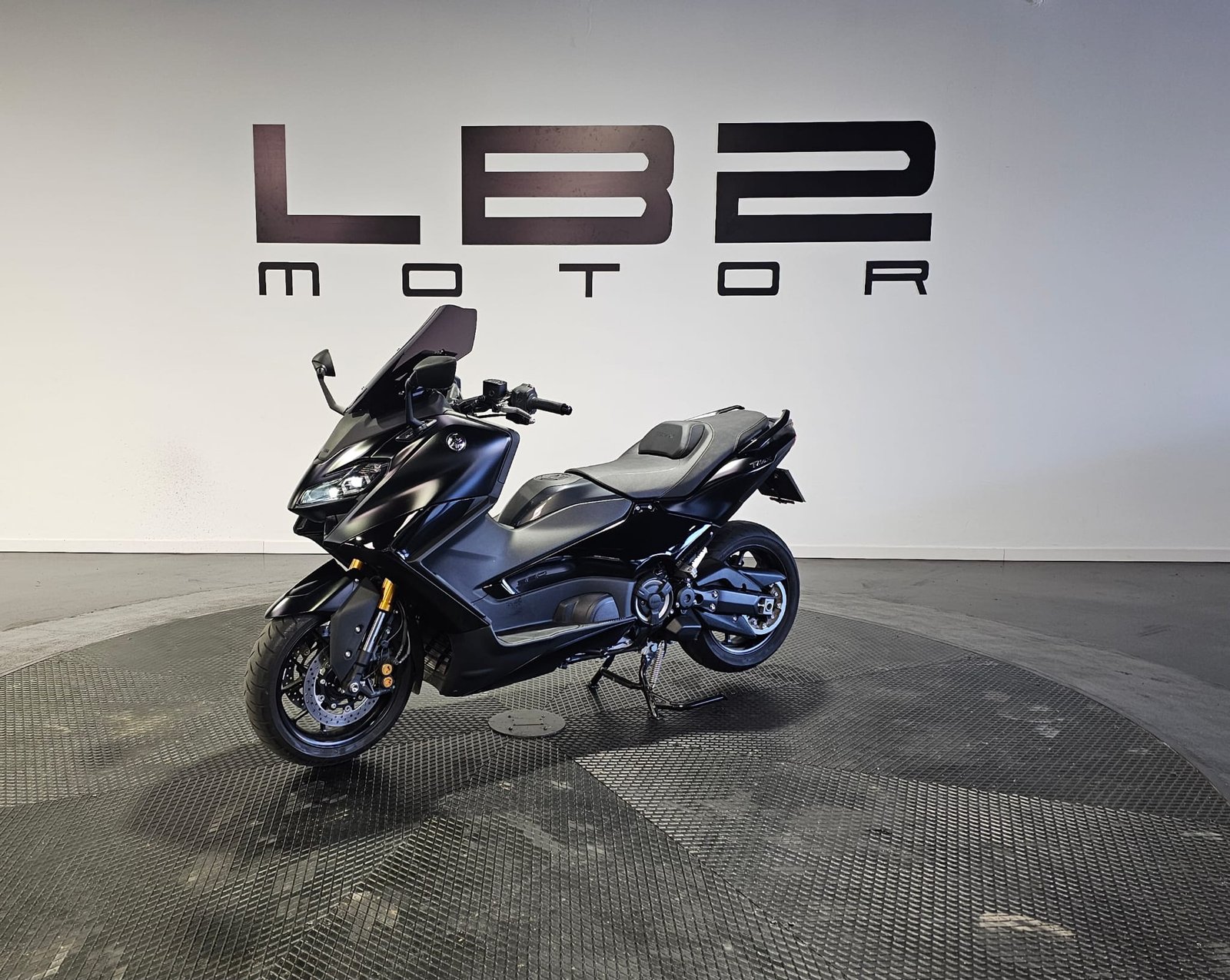 YAMAHA T-MAX 560 TECH MAX