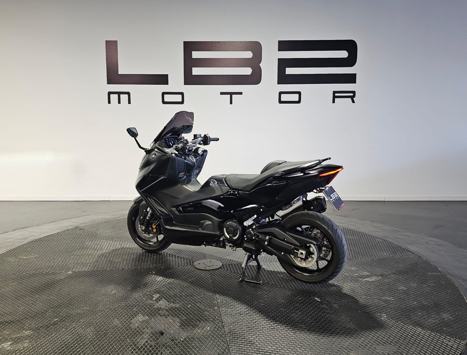 YAMAHA T-MAX 560 TECH MAX